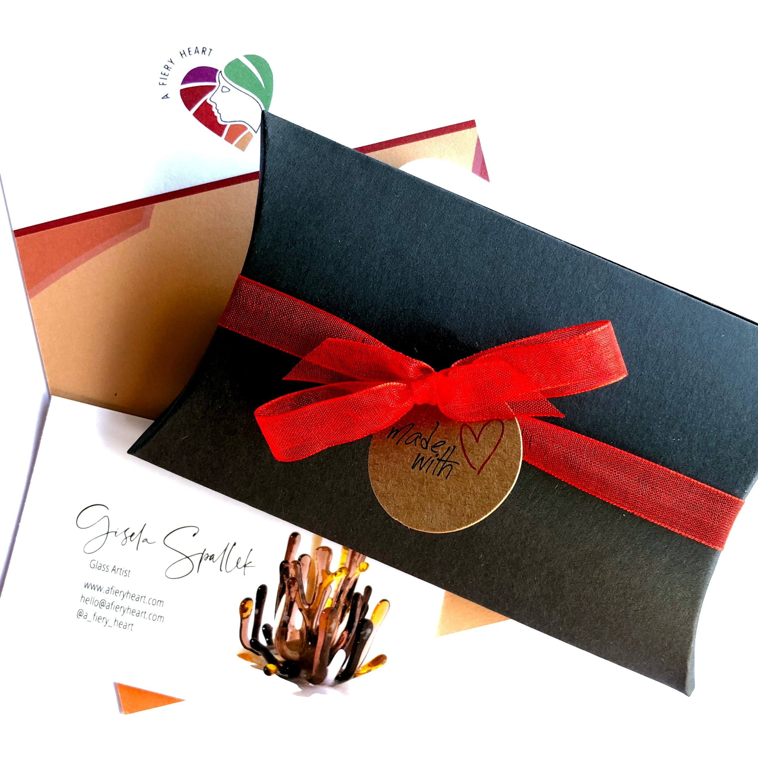 Gift Wrapping + Card with Personal Note – A FIERY HEART